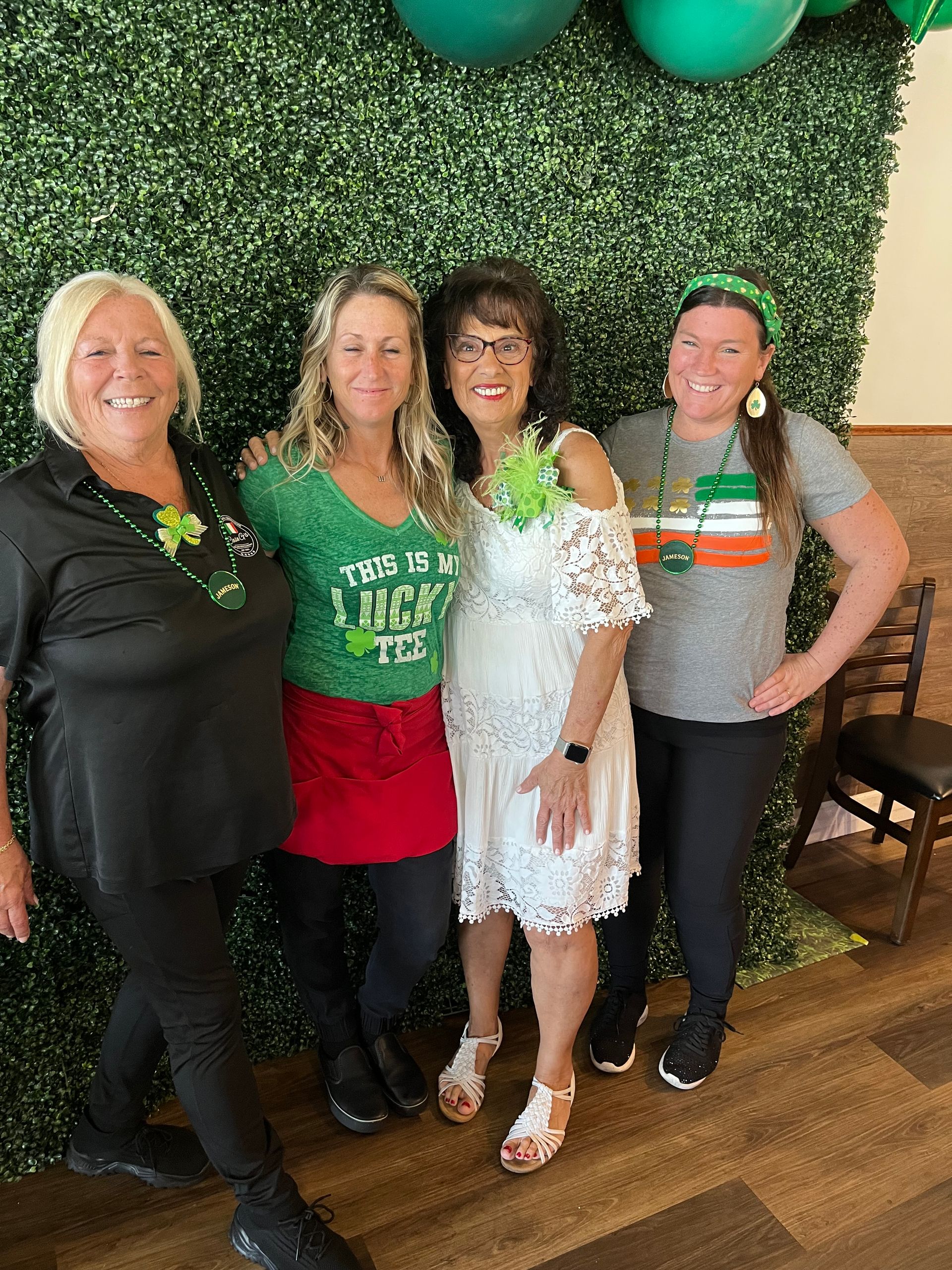 Photo Gallery - Stuart, FL | Duke’s Place Bottoms Up Bar & Grill