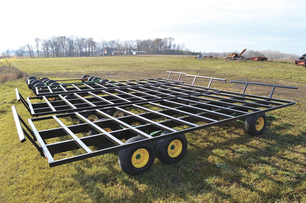 Harms Manufacturing Inc. | Tandem Bale Racks