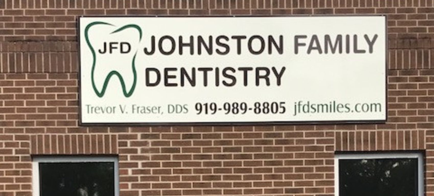 Teeth Cleaning | Clear Aligners | Johnston Family Dentistry