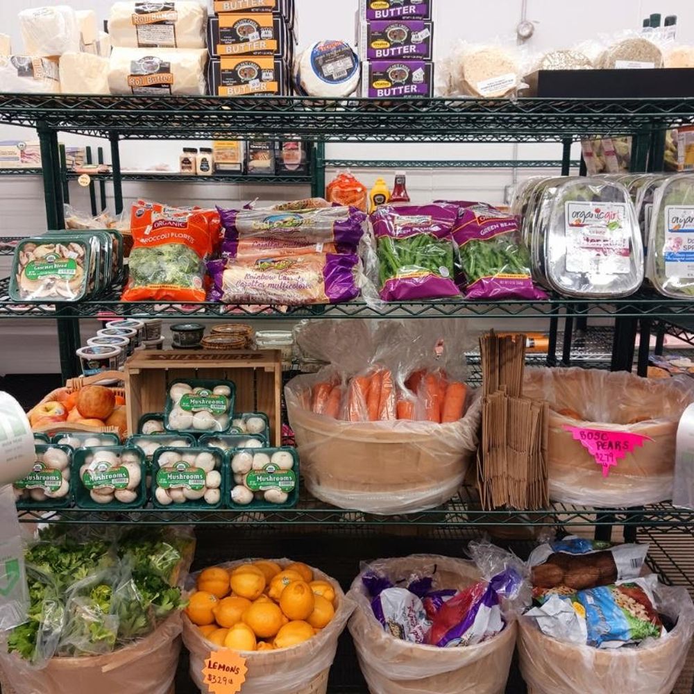 HEFLING'S AMISH FARM MARKET