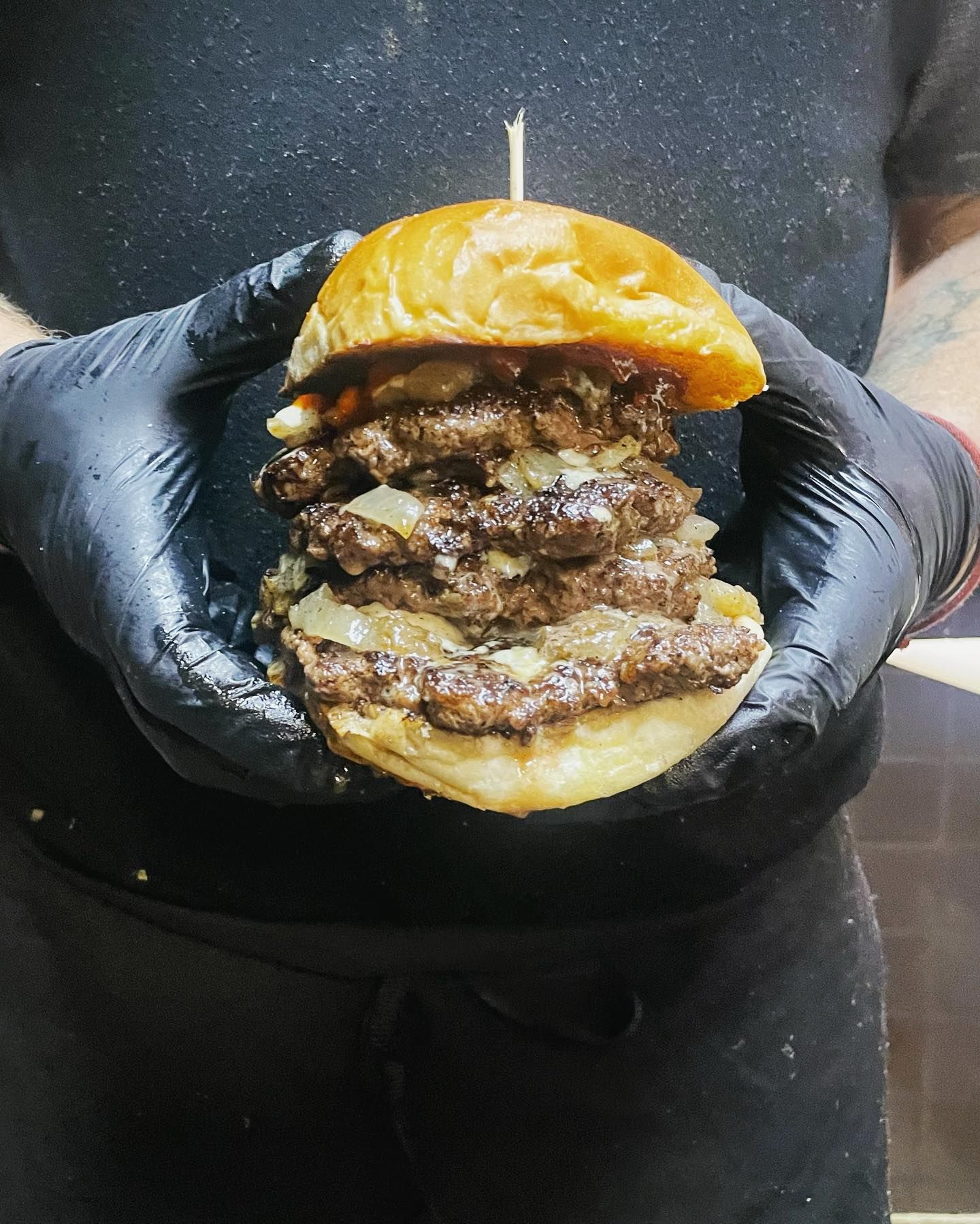 Inferno The Restaurant | #1 Burger Spot in Sound Beach, Long Island