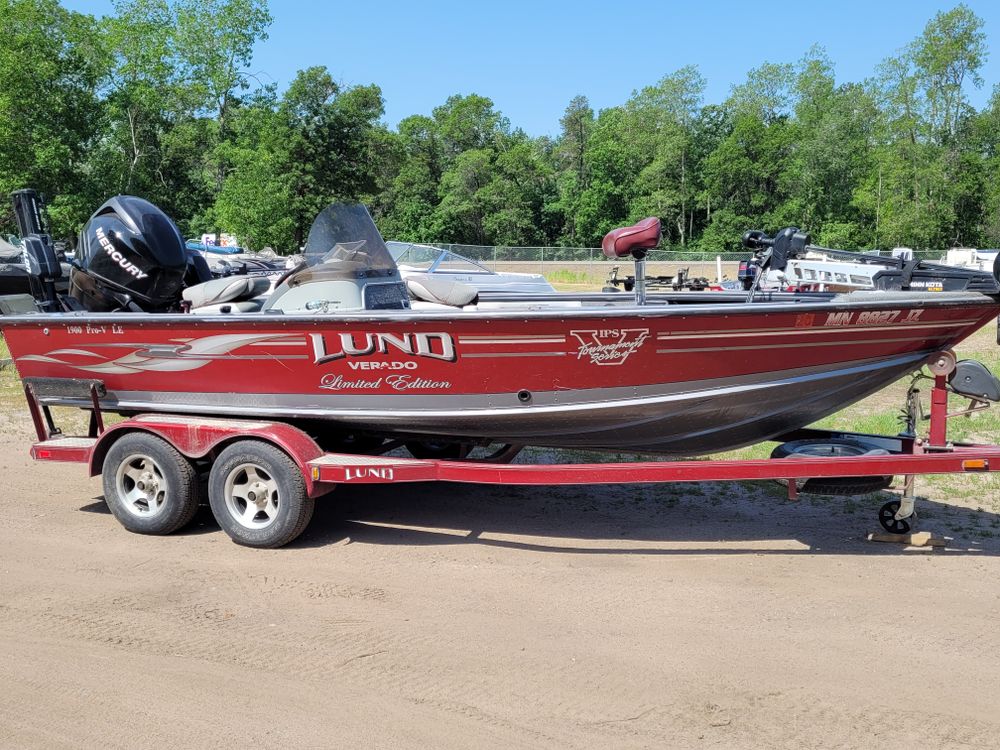 Highway 3 Marine | Used Boats + Pontoons