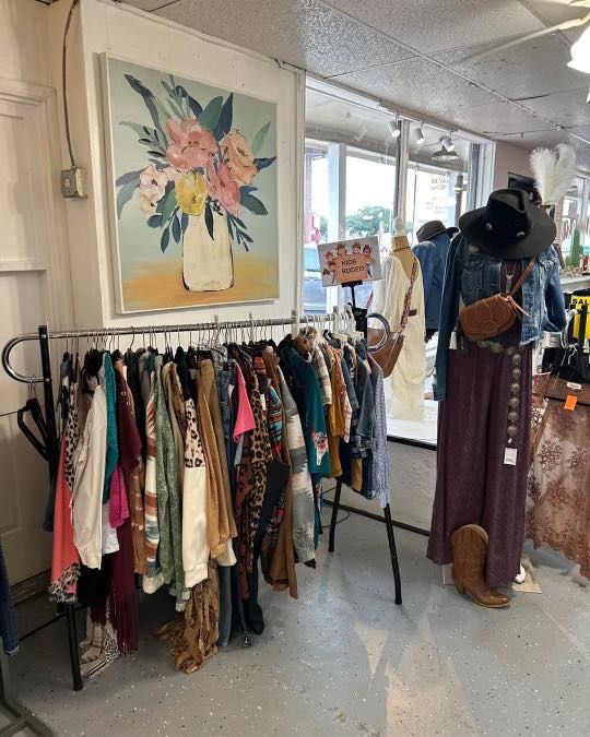 Consignment Shop near Conroe, TX - Barbara's Resale Shop LLC