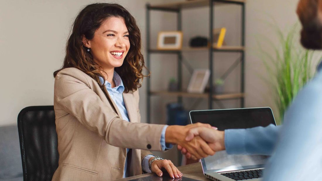 6 Tips for Hiring a Sales Rep for Your Web Design Agency | SiteSwan ...