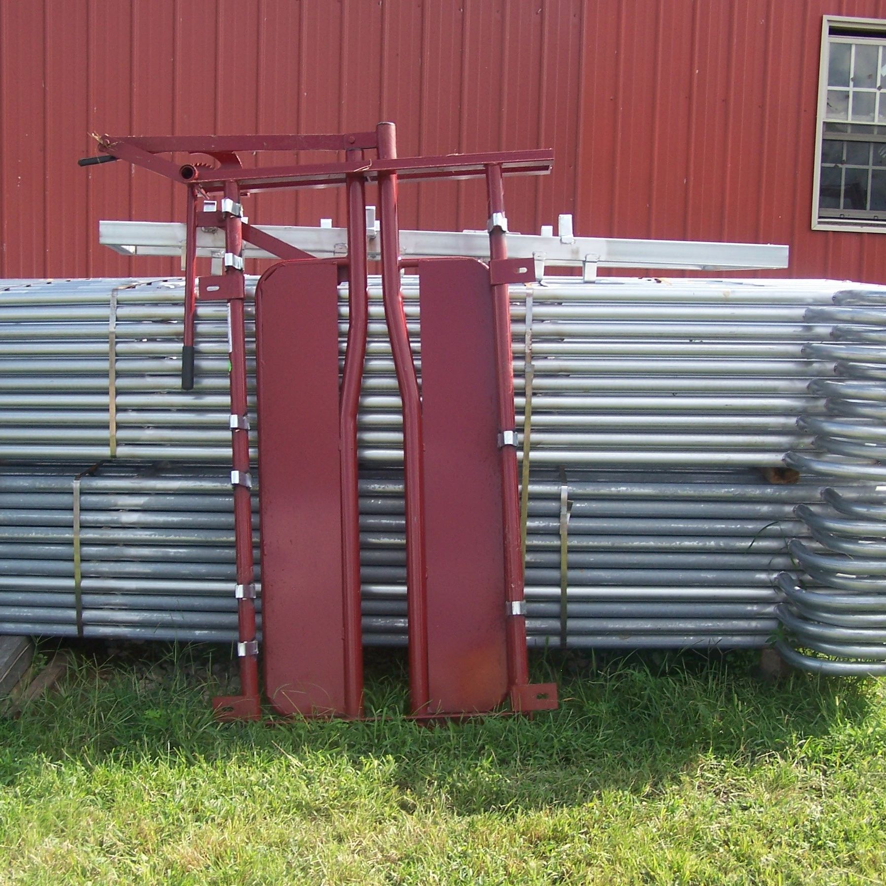 F&P Livestock Equipment - Coral Panels
