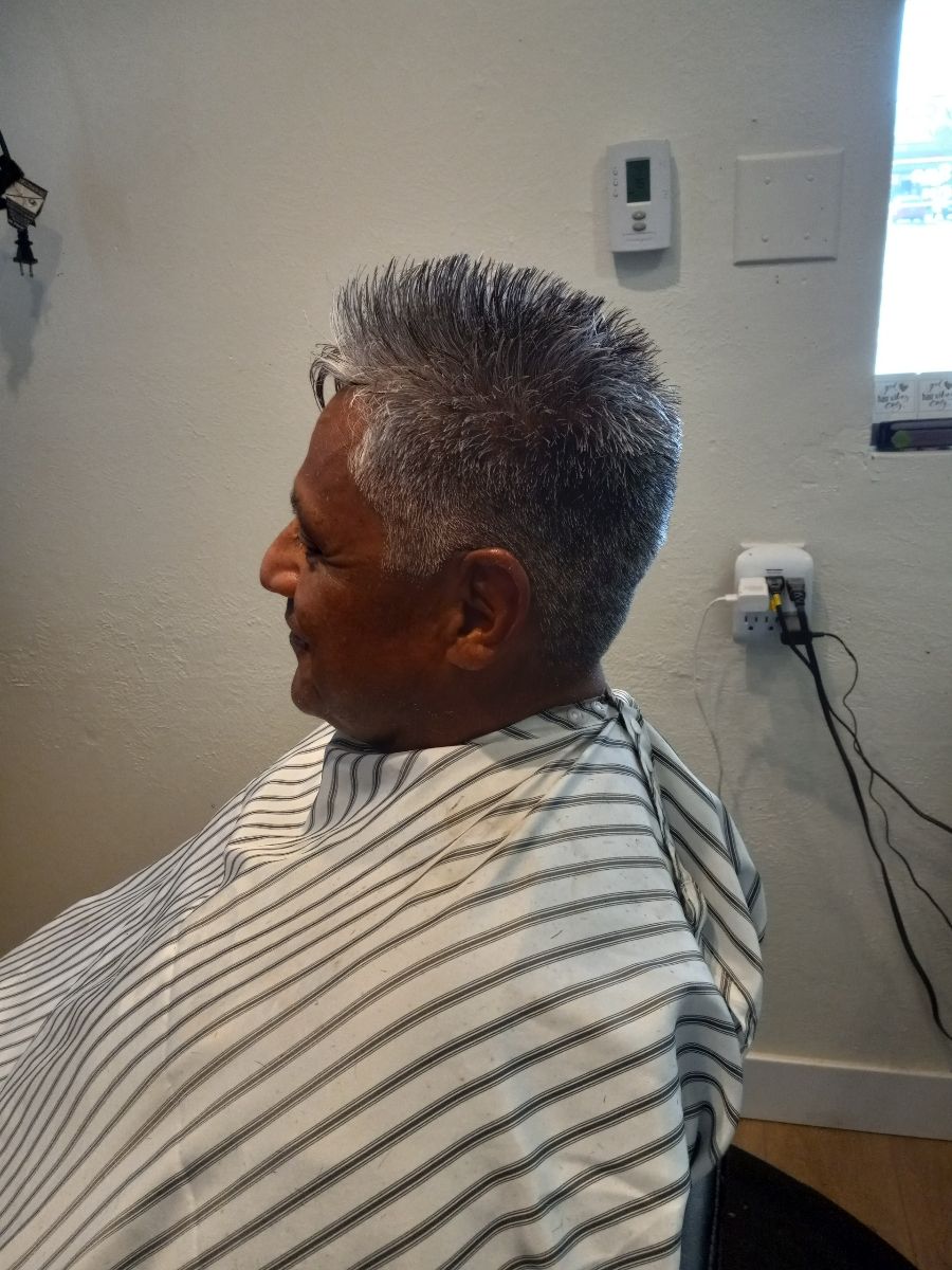 Haircut Bar | Good Hair Vibes Only