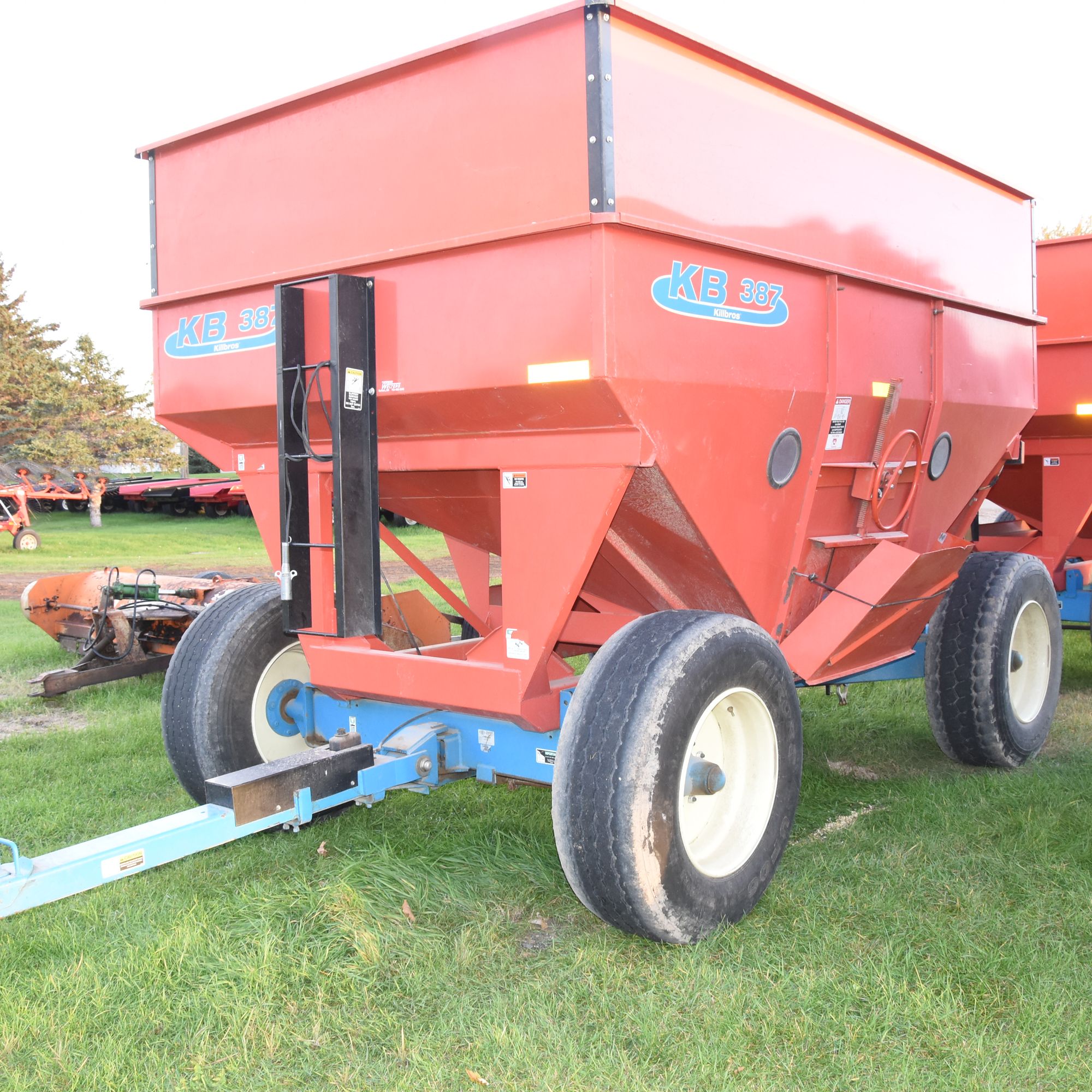 Greenwald Farm Center | Gravity Boxes | Greenwald, MN, Minnesota