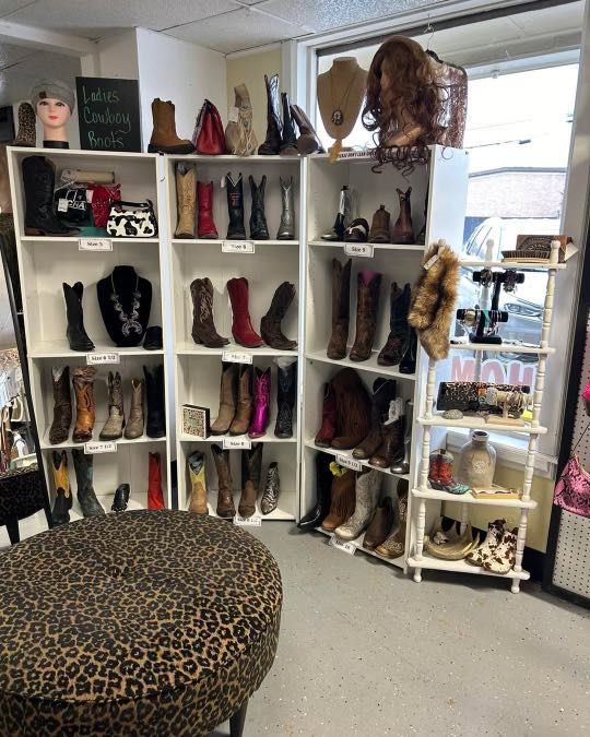 Consignment Shop near Conroe, TX - Barbara's Resale Shop LLC