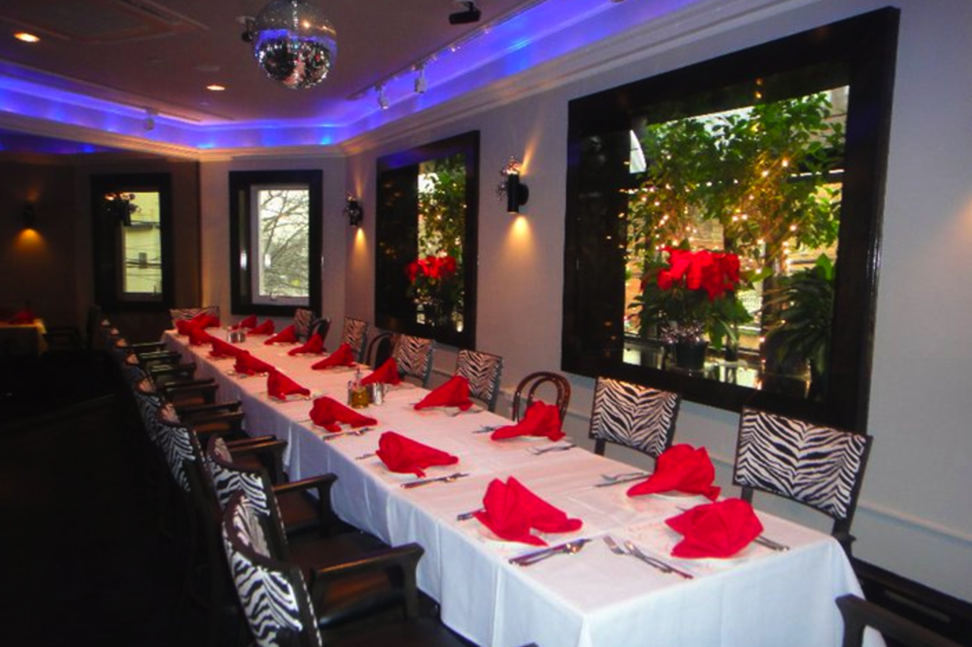 Best Italian Restaurant in Queens, NY - Park Side Restaurant