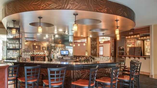 Four Roses Cafe I Casual Fine Dining