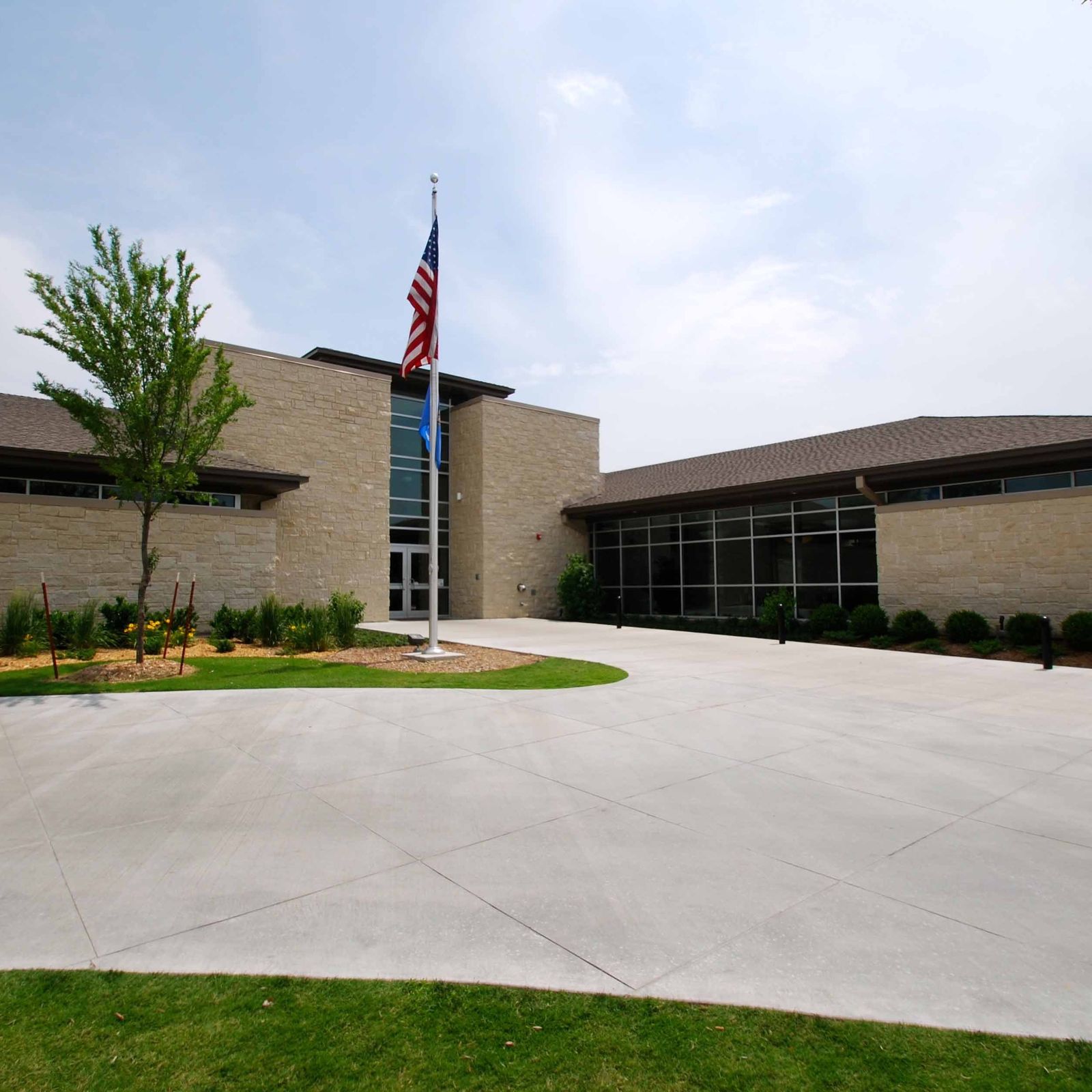 Rosser Midwest Stone | Commercial Stone – Building Exterior – Tulsa OK