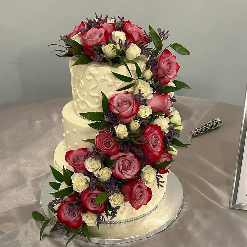 Custom Cakes, Fresh Pastries & Gourmet Ice Cream | Carpe Crustum Bakery