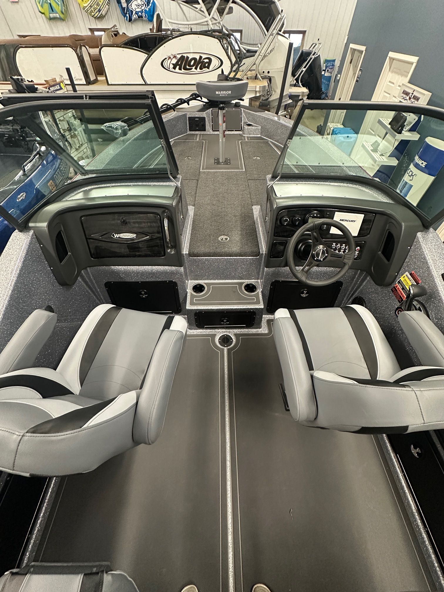 Highway 3 Marine | 2018 Warrior 2090
