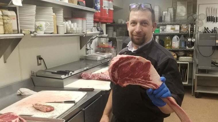 Four Roses Cafe I Casual Fine Dining